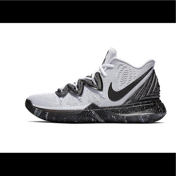 Nike | Shoes | Deal Size 1 Kyrie 5 Basketball Shoes With Box | Poshmark